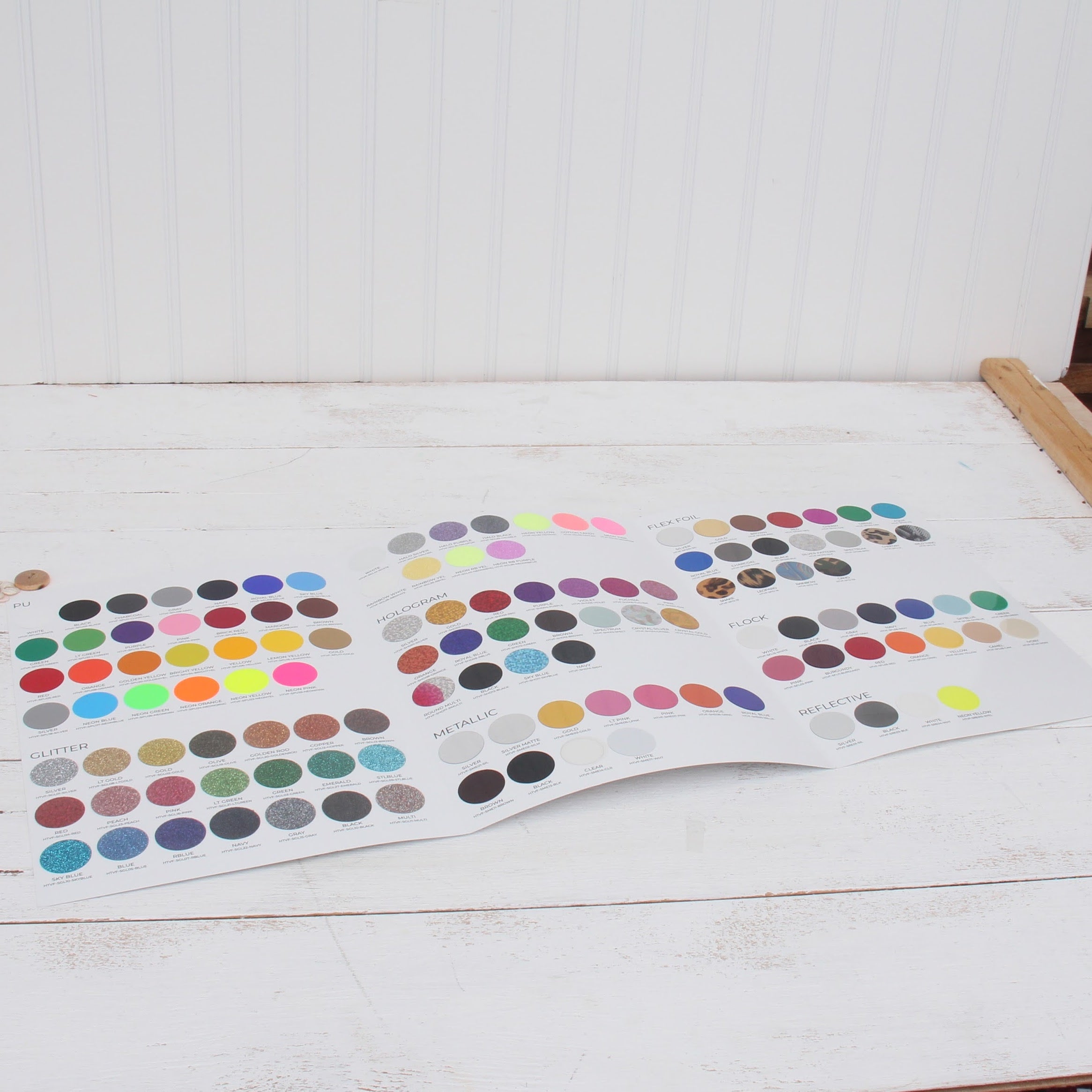 ThreadArt Heat Transfer Vinyl (HTV) Color Chart — Threadart.com