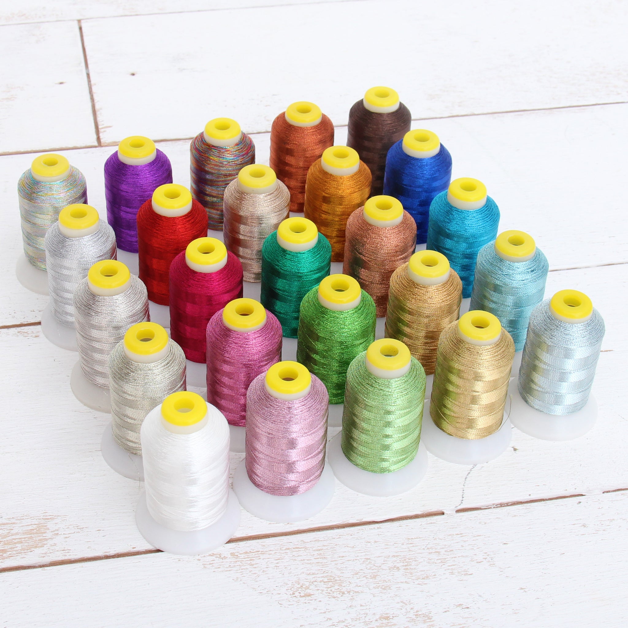 Metallic Thread 500m Spools - Durable, High Shine - Beautiful Colors ...