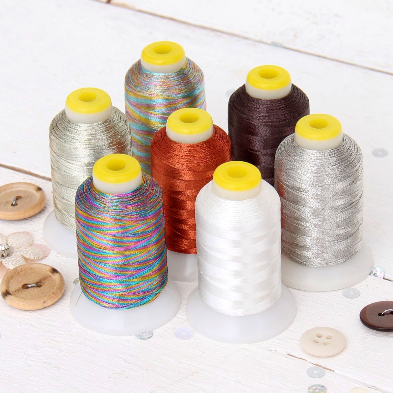 Metallic Thread 500m Spools - Durable, High Shine - Beautiful Colors ...